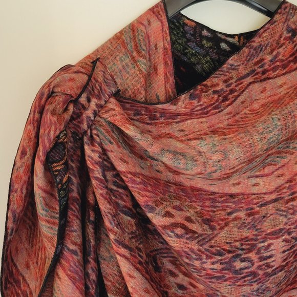 Rapti Fashion | Accessories | Rapti Fashion Reversible Buckle Shawl ...